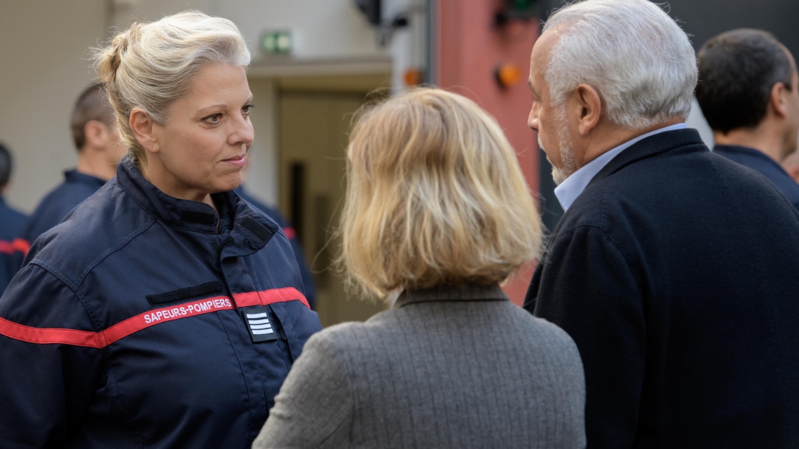 MONGEVILLE : ECRAN DE FUMEE | FranceTvPro.fr