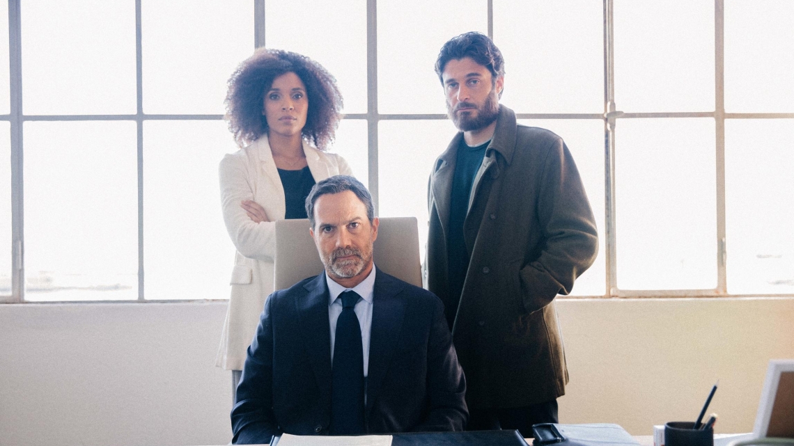 Les rescapés de l'Arianna | FranceTvPro.fr