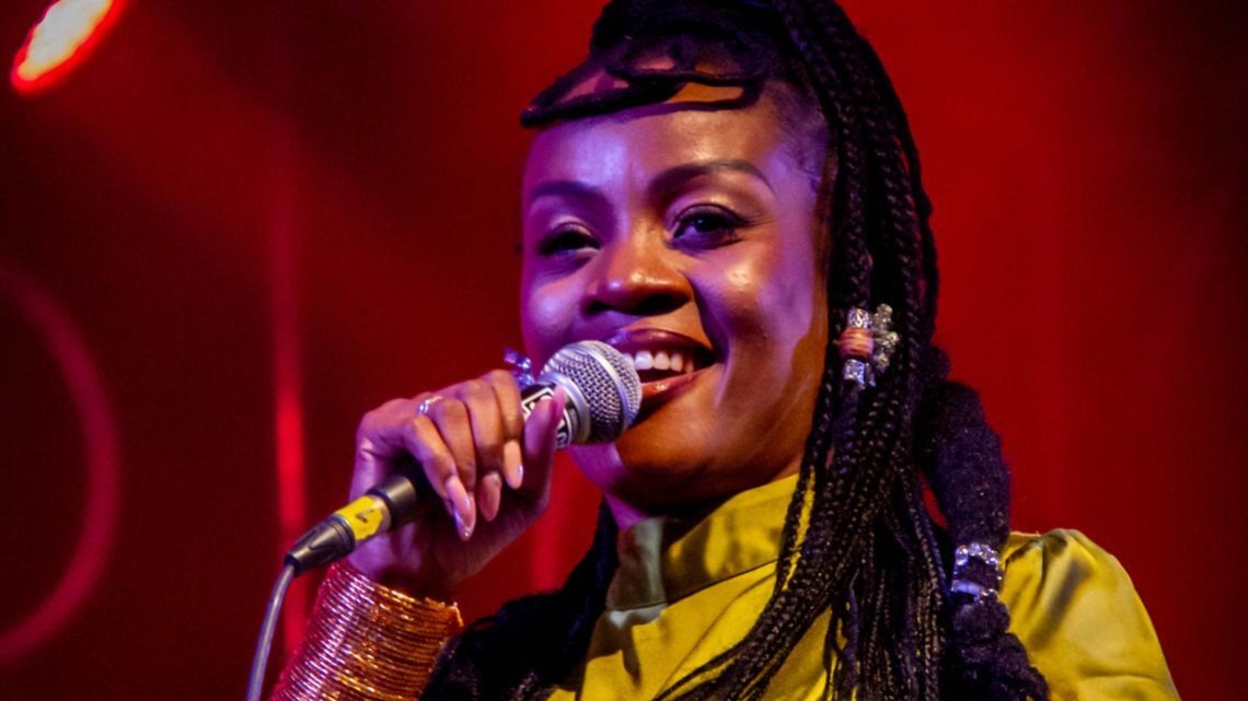 Zily en concert au Sakifo Musik Festival 2023, suivi du film musical ...