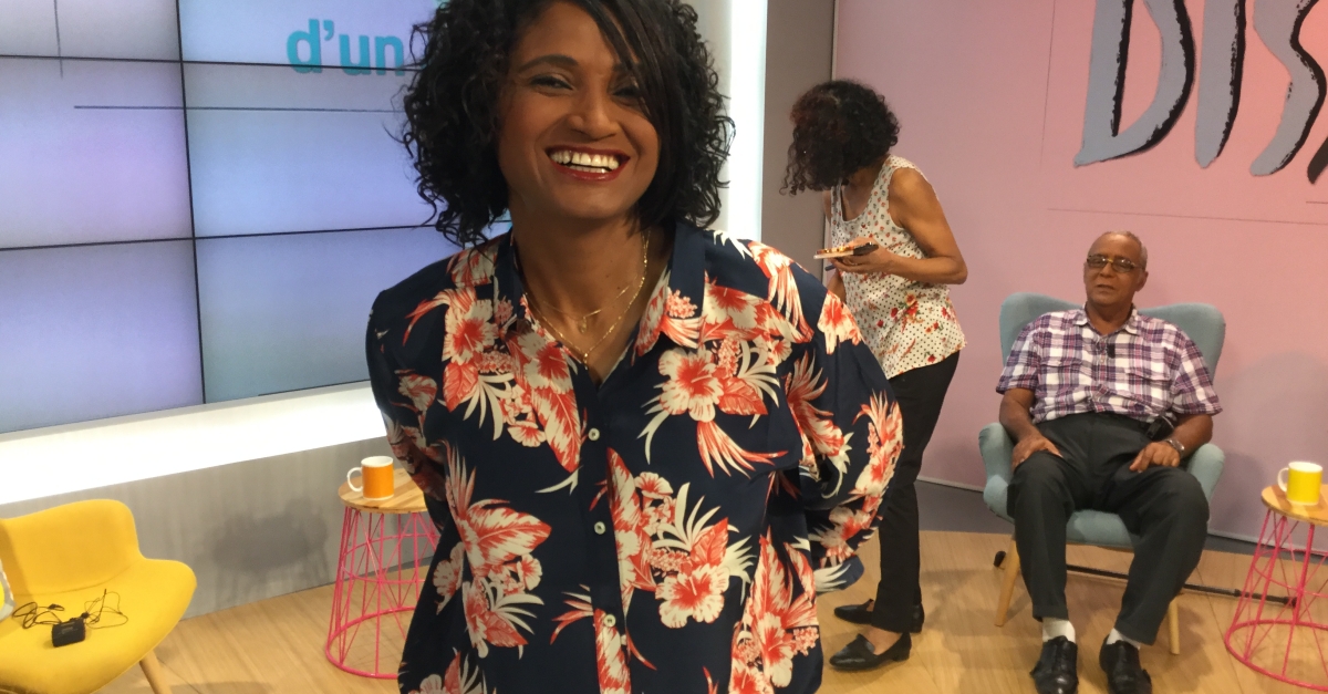 DIS MOI TOUT EN REPLAY | FranceTvPro.fr