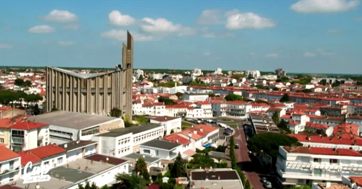 Royan, debout face à l'Océan | FranceTvPro.fr