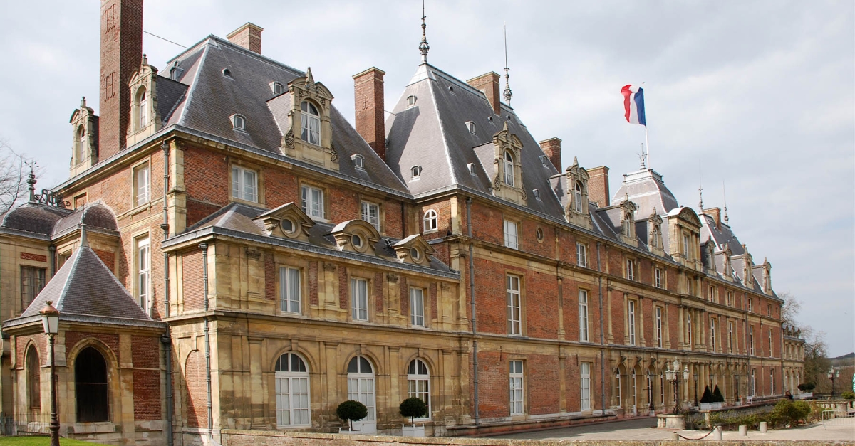 La vallée de la Bresle, de verre et d'histoire | FranceTvPro.fr