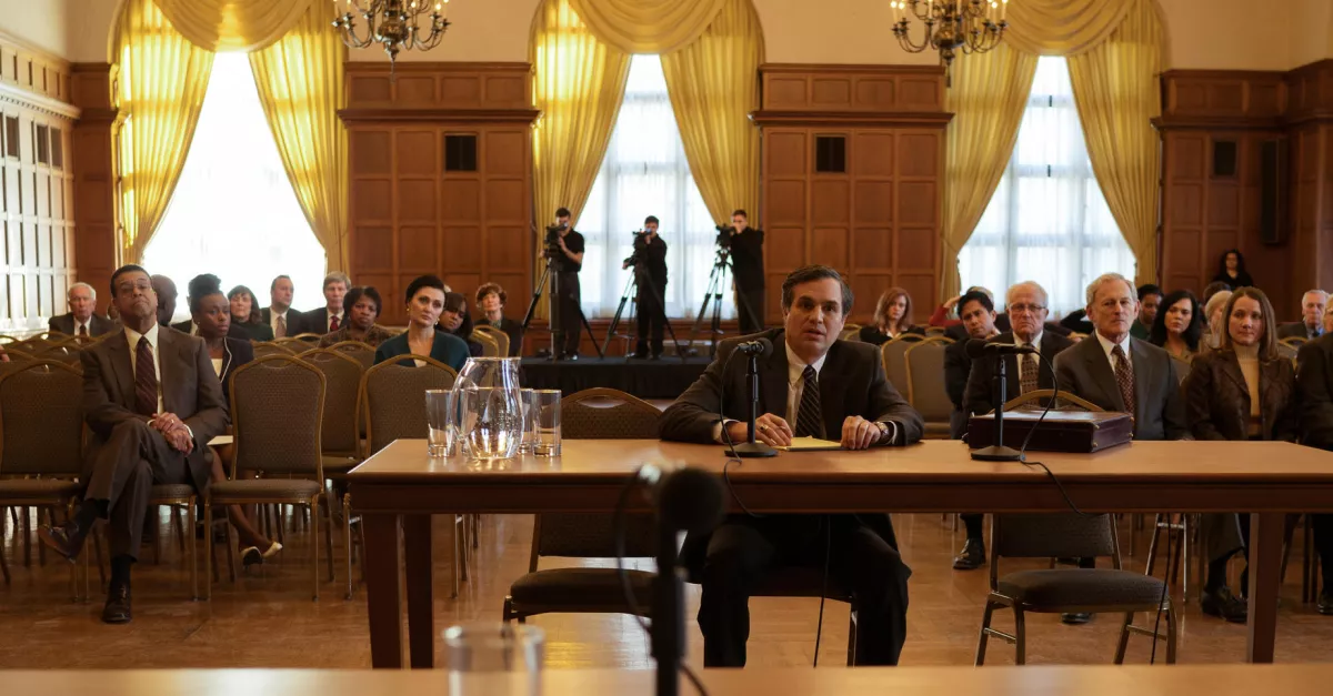 Dark Waters | FranceTvPro.fr